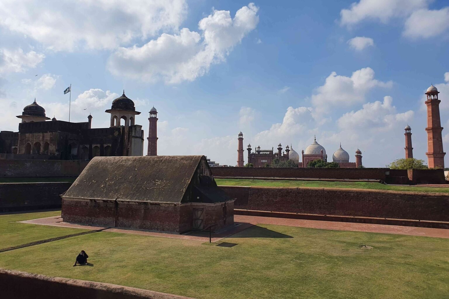 Lahore Fort : History, Architecture & World Heritage Site