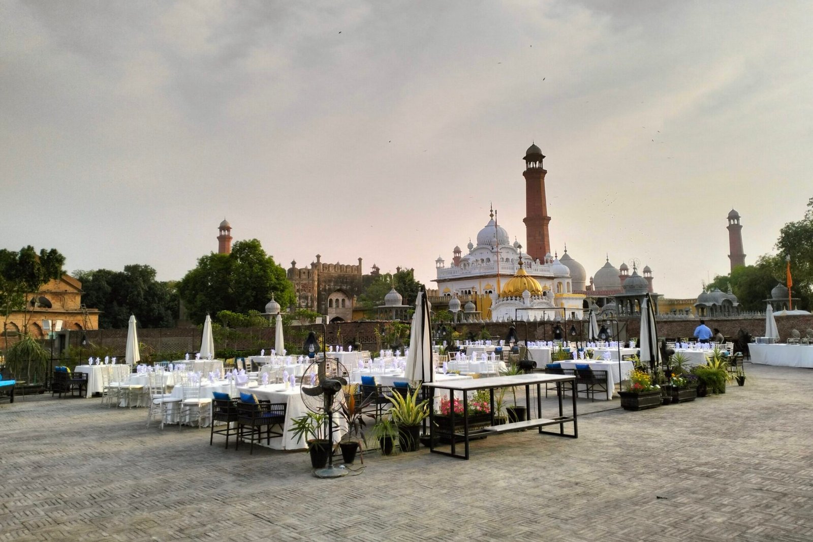 Bastion Café Dining Amid Lahore Fort’s Historic Charm